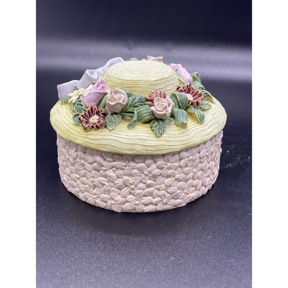 Dezine | Accents | Vintage Dezine Trinket Box Hat With Flowers And Bow ...